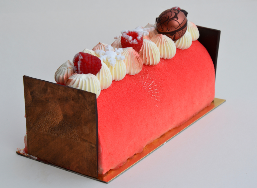 Bûche Douceur Vanille Fruits Rouges - Jérôme Ravel Traiteur